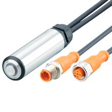 First G 1/2 pressure sensor with hygienic approval for small pipes - ifm
