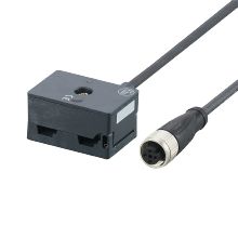 AS-i CompactM8 modules: large variety, little space required - ifm